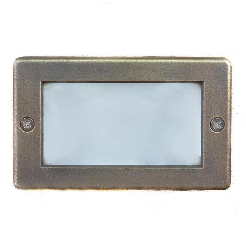 CopperMoon Lighting CM.860 Brass Step Light | SeginusLighting.com